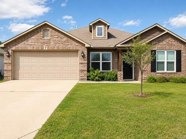 7 Summer Breeze Rd, Conway, AR 72032