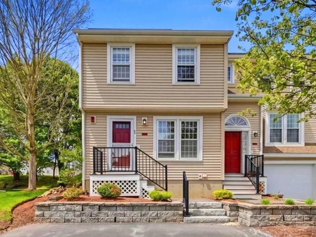 7 Sundown Dr Unit A, Derry, NH 03038