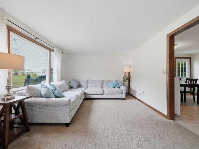 7 Susan Drive # L