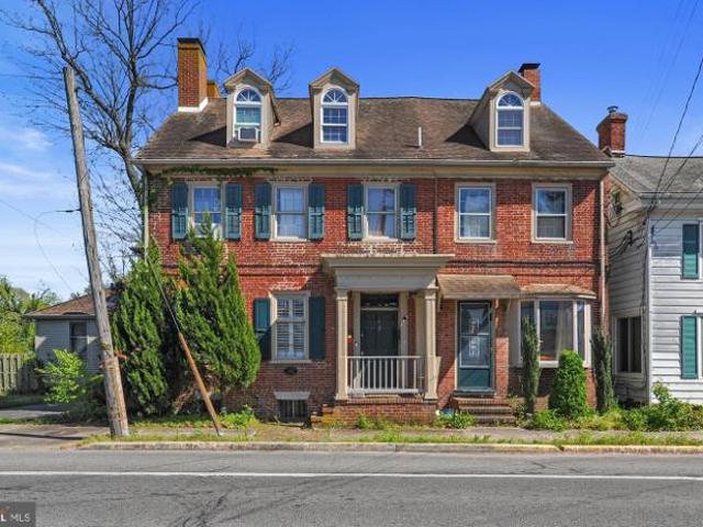 7 S Main St, Camden, DE 19934