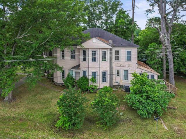 7 S Norton Avenue