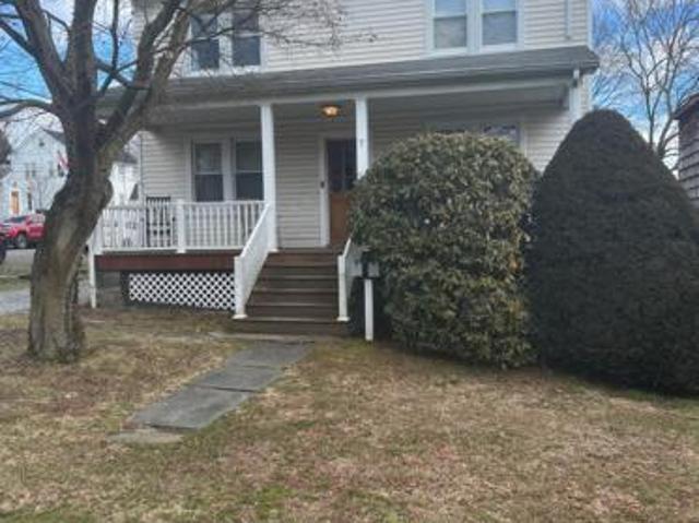7 S Smith St, Greenwich, CT 06830