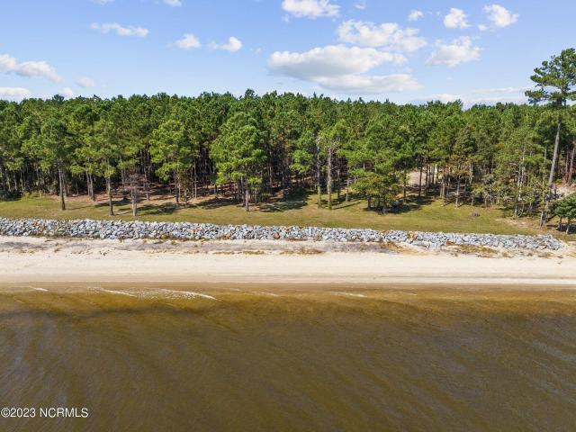 7 Sandy Bay Drive W # 2