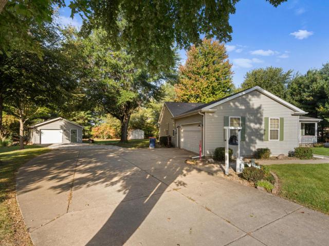 7 Sand Lake Court