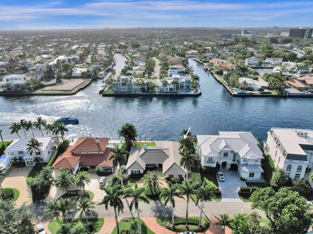 7 Saranac Rd, Sea Ranch Lakes, FL 33308 | MLS #B26014 | Compass