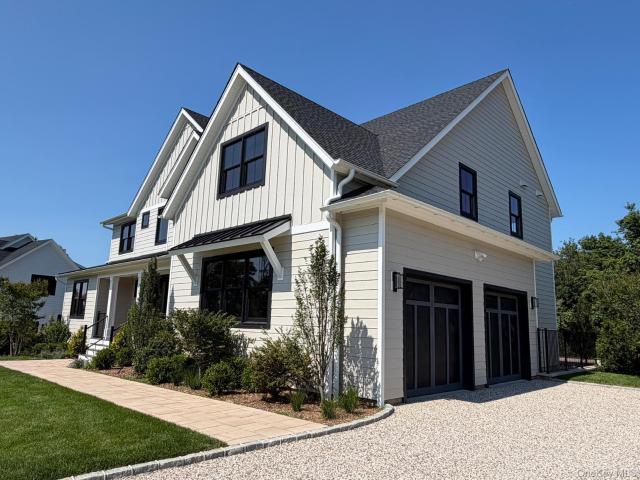 7 Sea Crest Court