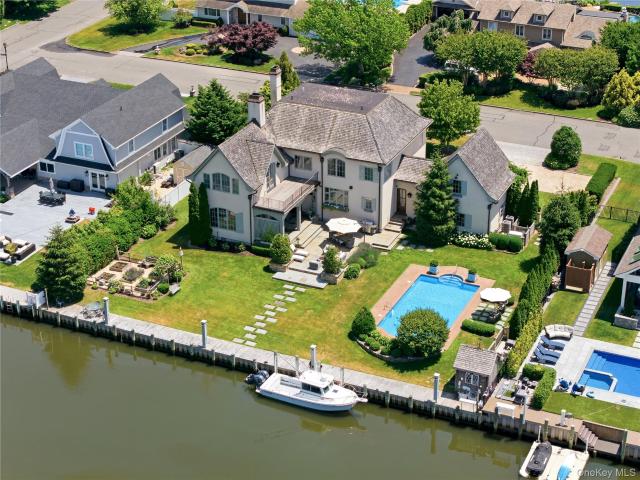 7 Sexton Drive