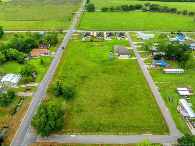 7 Sonnier St, Welsh, LA 70591 | MLS #SWL25002 | Compass