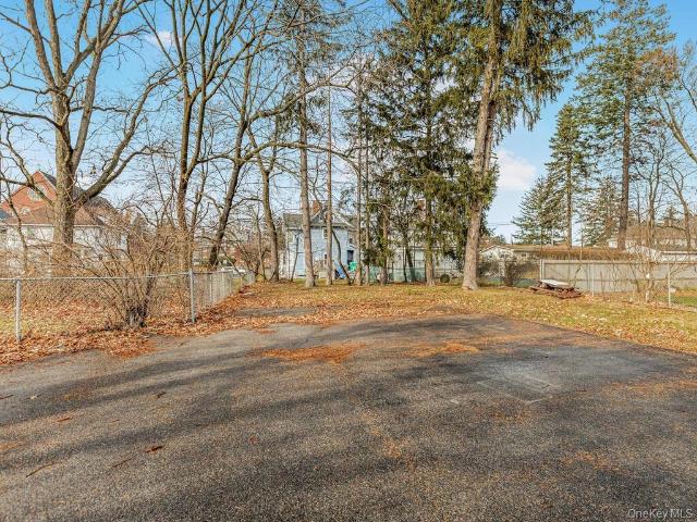 7 Sproat Street