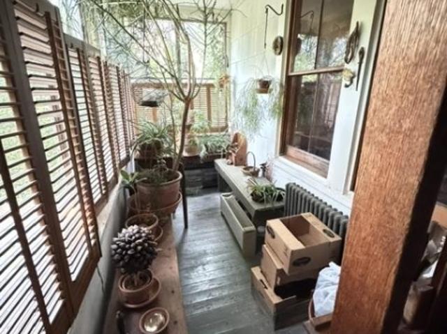 7 Talbot St