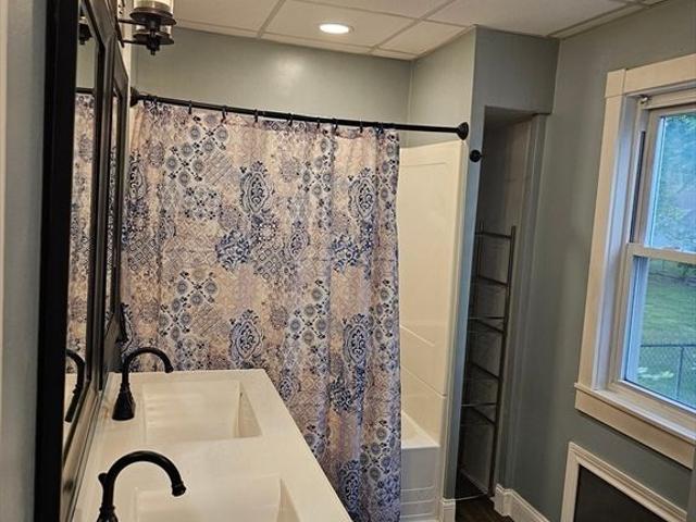 7 Taylor Street Unit 1, Taunton, US, MA