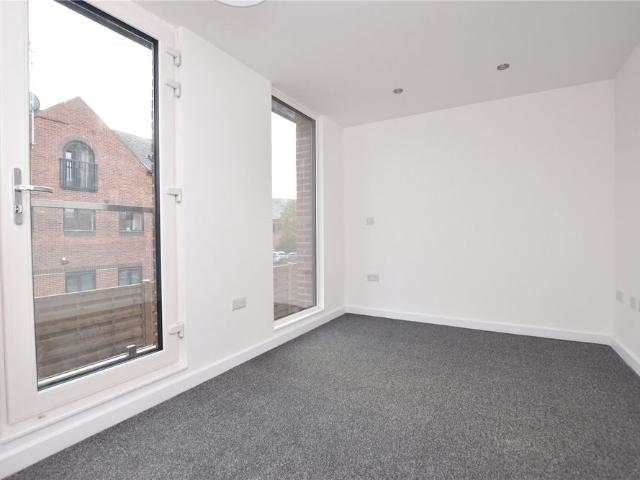 7, The Hawthorns, 6 Well Lane, Leeds, West Yorkshire, LS7 4PQ