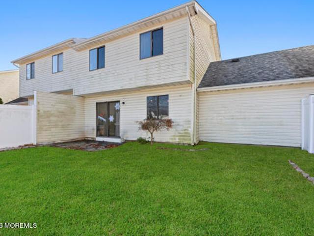 7 Tracey Ct, Howell, NJ 07731 | MLS #22604 | Compass
