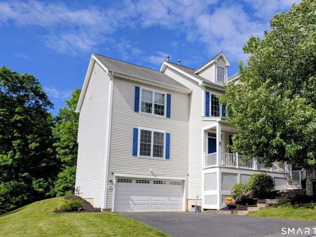 7 Traditions Blvd Unit 7, Southbury, CT 06488