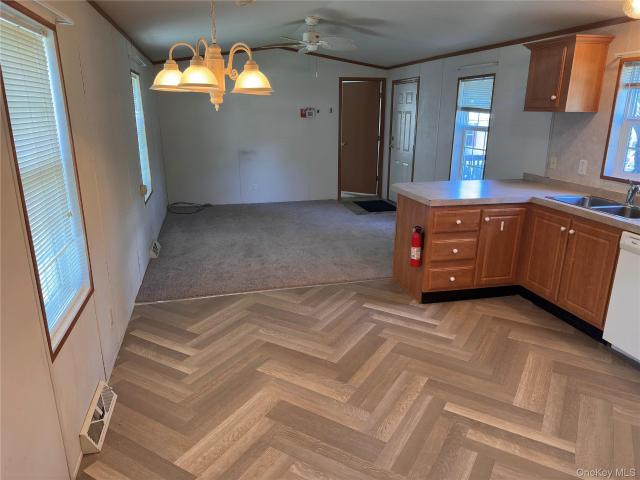 7 Treeline Circle