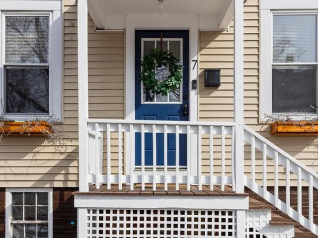 7 Union St, Saco, ME 04072
