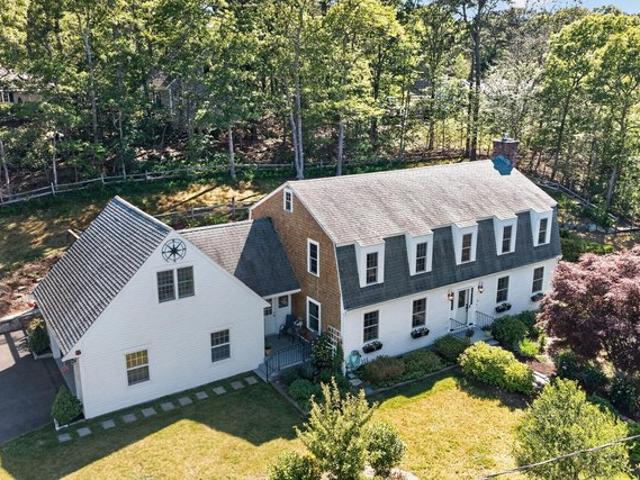 7 Valley Rd, Brewster, MA 02631