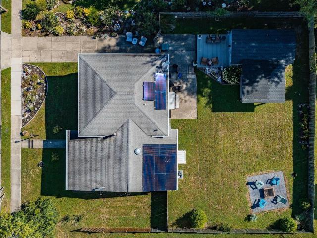 7 Vassar Dr