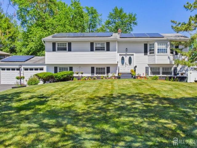 7 Vauxhall Rd, East Brunswick, NJ 08816