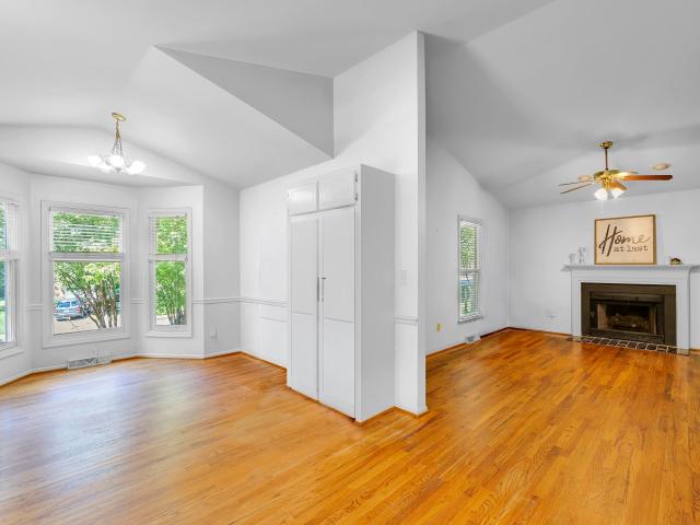 7 Venning Court