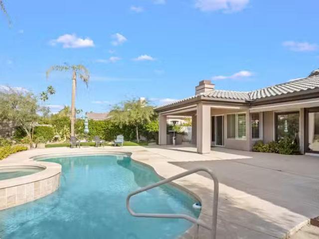 7 Victoria Falls Dr Houses in Rancho Mirage, CA