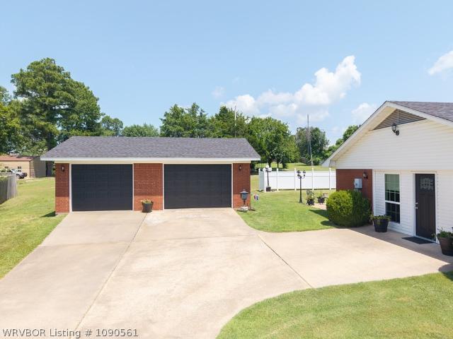 7 Vista Hills Boulevard