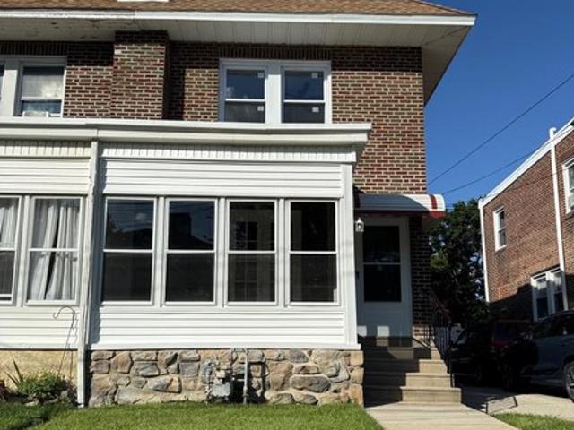 7 W Cooke Ave, Glenolden, PA 19036