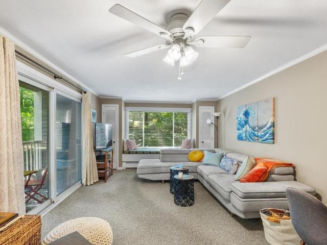 7 Wake Robin Road 310