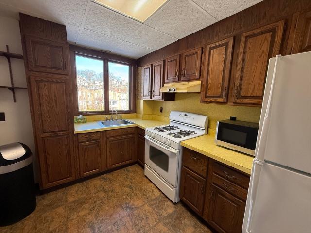 7 Wallingford Rd, Unit 2, Boston, MA 02135 | MLS #73471 | Compass
