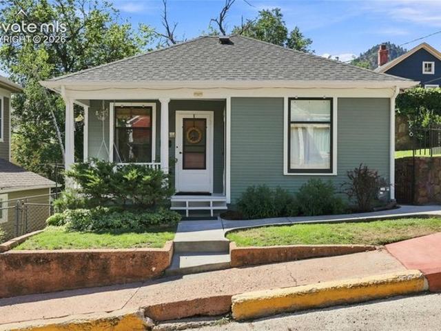 7 Waltham Ave, Manitou Springs, CO 80829