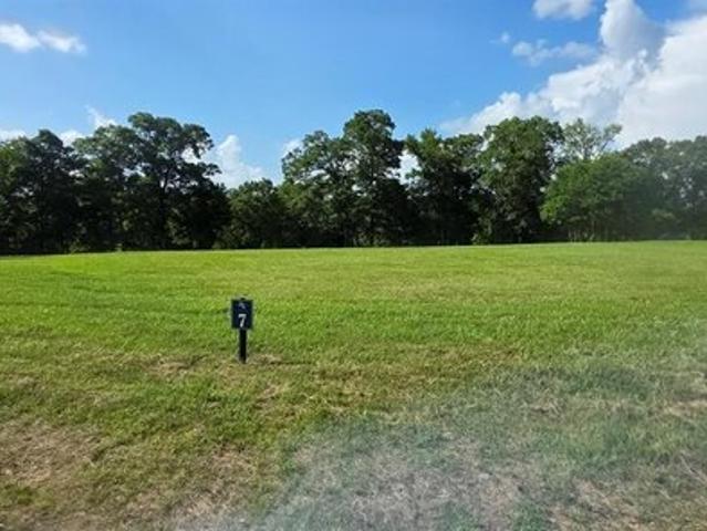 7 Waterside Ct, Broken Bow, OK 74728