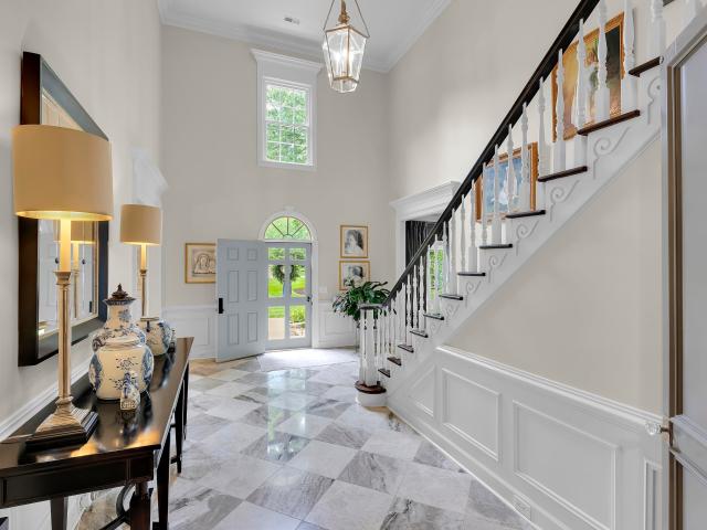 7 Weatherby Drive