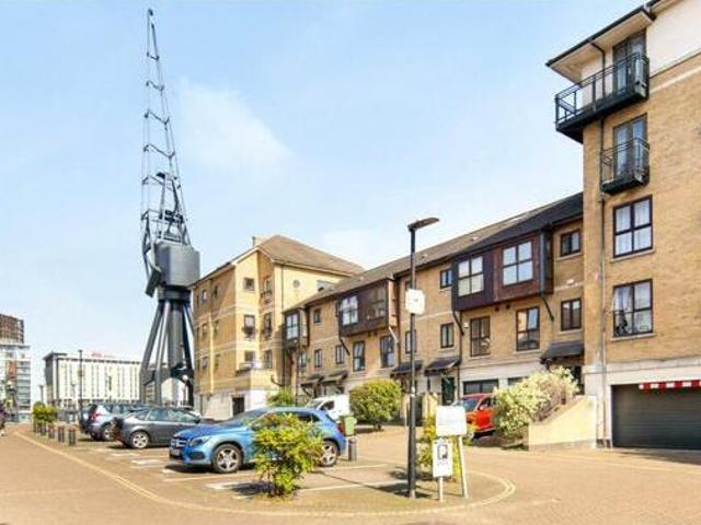 7 Wesley Avenue, Victoria Hall, Royal Docks, 2 Bedroom Flat