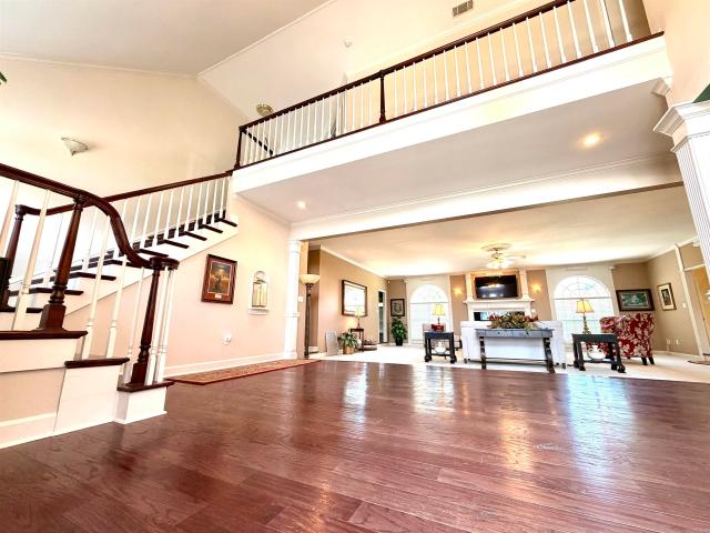 7 Westpointe Drive