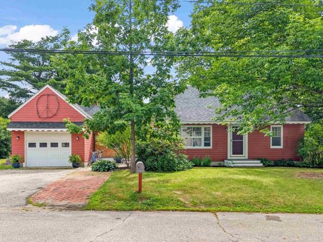 7 Wilbrod Ave, Dover, NH 03820