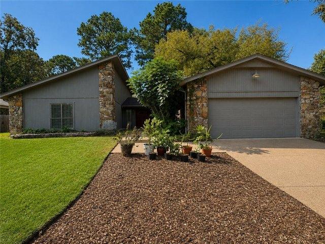 7 Willow Oak Ln, Russellville, AR 72802