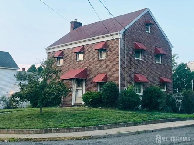 7 Winkler Rd, Sayreville, NJ 08872