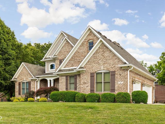7 Woodsedge Court