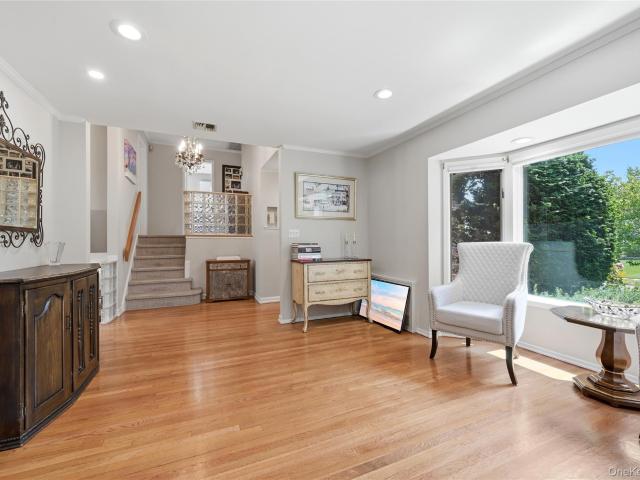 7 Wren Drive
