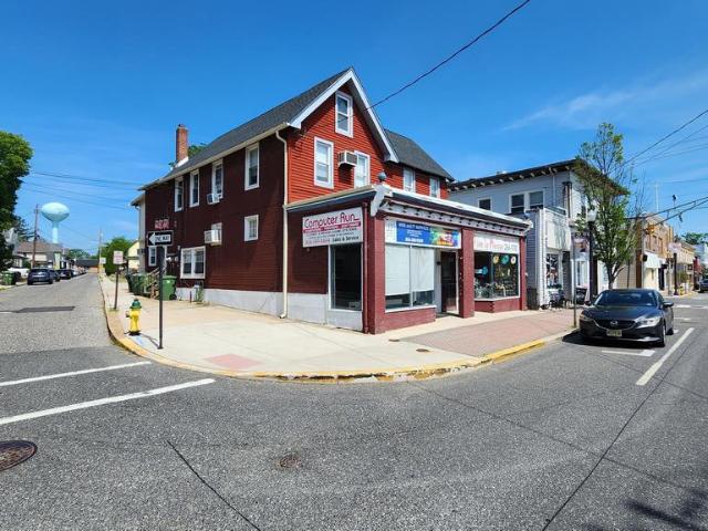 7 11 N Broadway