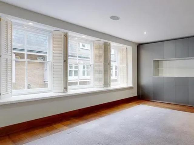 7 11 St Catherine's Mews, London, SW3 2PX, United Kingdom | 3 bed house for rent #138512267 | Rentberry