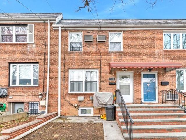 7 20 160th St, Whitestone, NY 11357