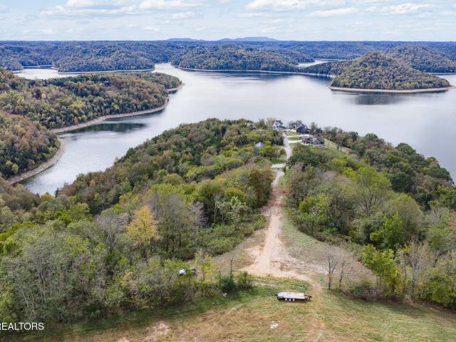 7.4 AC Helms Hollow Road