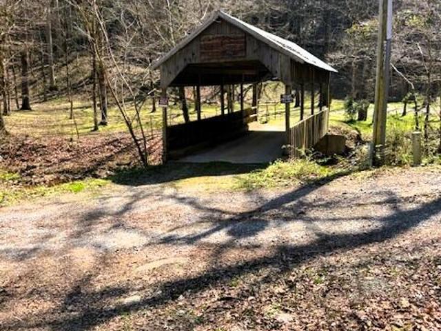 7.68AC Ellis Creek Rd