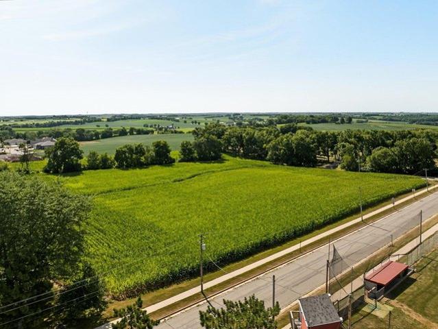 7.71 Ac 17th Ave, Monroe, WI 53566