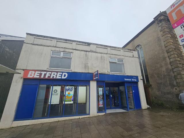 7 8 Woodfield Street, Morriston, Swansea SA6, 2 bed flat to rent, £700 pcm | PrimeLocation