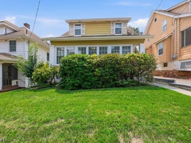 7 9 Henderson St, Passaic, NJ 07055