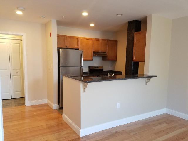 7 9 Rantoul 1 Bedroom Apartment for Rent at 7 Rantoul St, Beverly, MA 01915