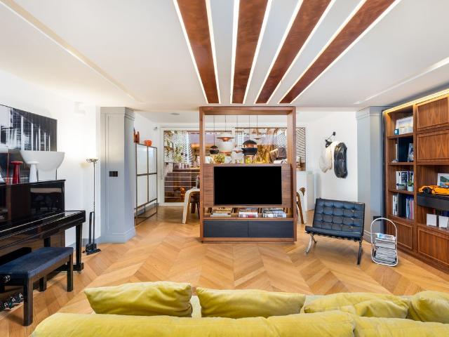 7A Vicarage Gate, Kensington, London W8, 4 bed property to rent, £27,950 pcm | PrimeLocation