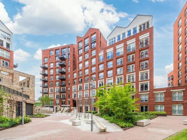 7a Exchange Gardens, London SW8 1 bed flat to rent £3,250 pcm £750 pw